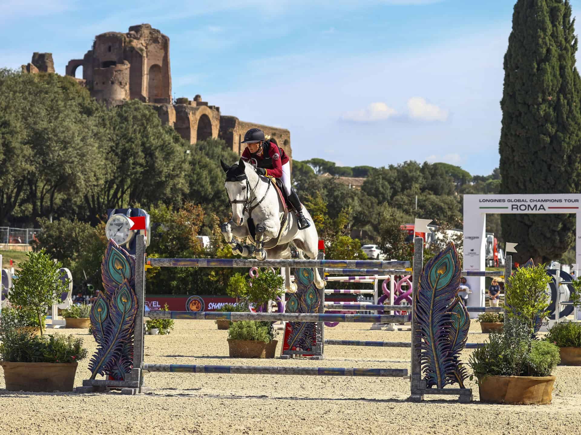 Diana Porsche & Dahoud sind beim Weltcup in London am Start ...