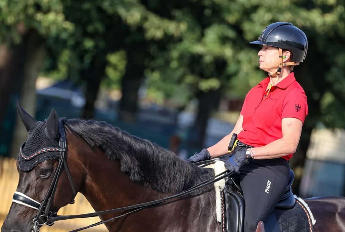 Isabell Werths Lebensgefährte verstorben - Equestrian Worldwide ...
